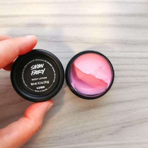 Lush | Bath & Body | Lush Snow Fairy Body Lotion Sample Free In Bundle ...